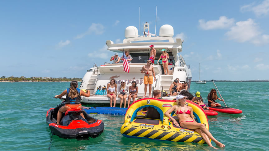 86 Azimut Scarlet - Miami yacht rental